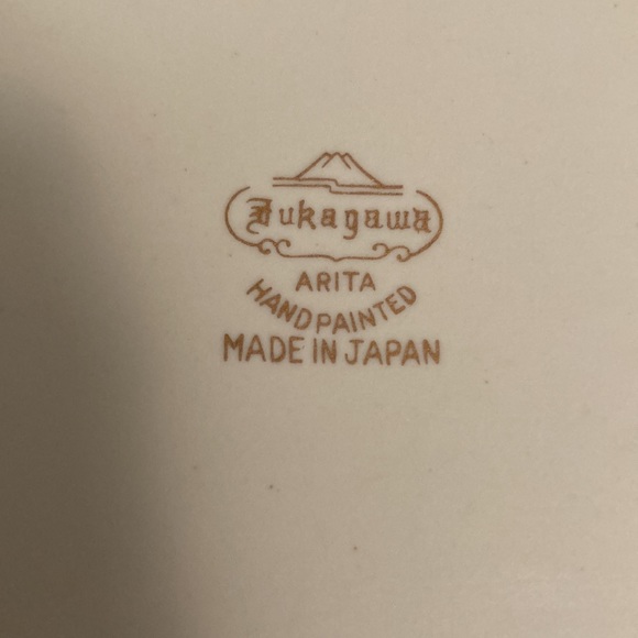 Fukagawa | Dining | Rare Vintage Fukagawa Arita Pinecone Needles In ...